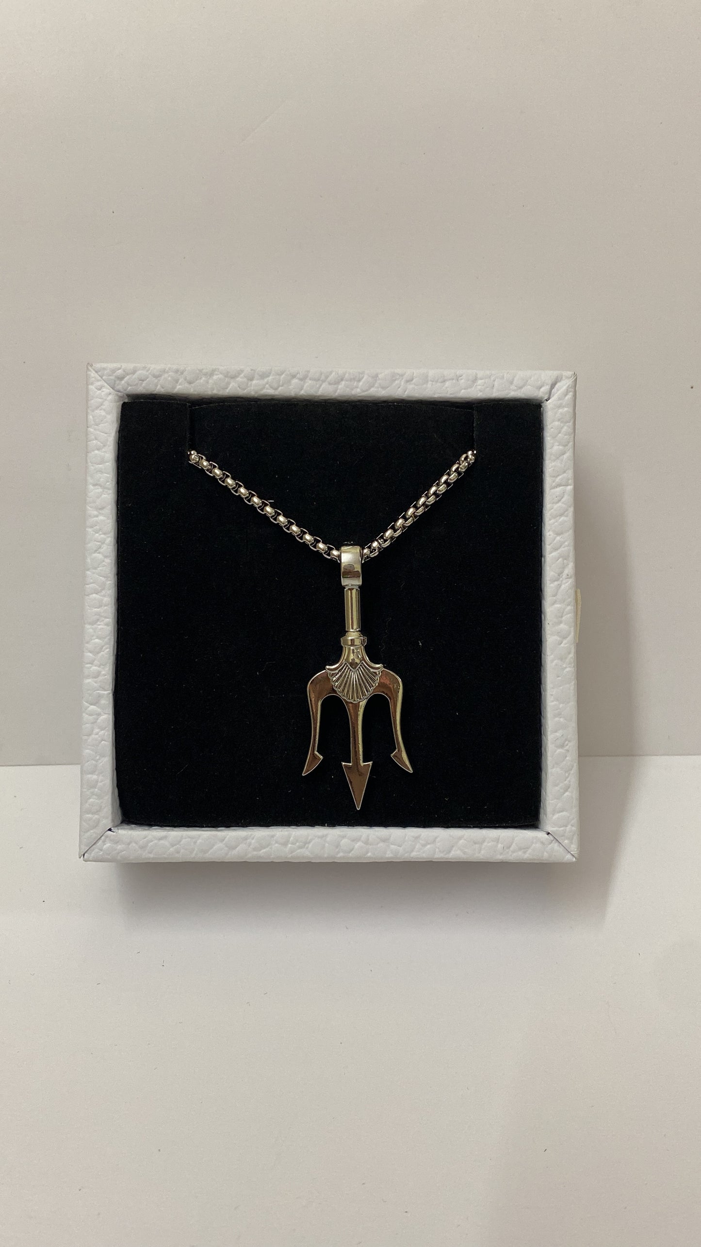 Trishul Chain – KIWI BLOSSOM